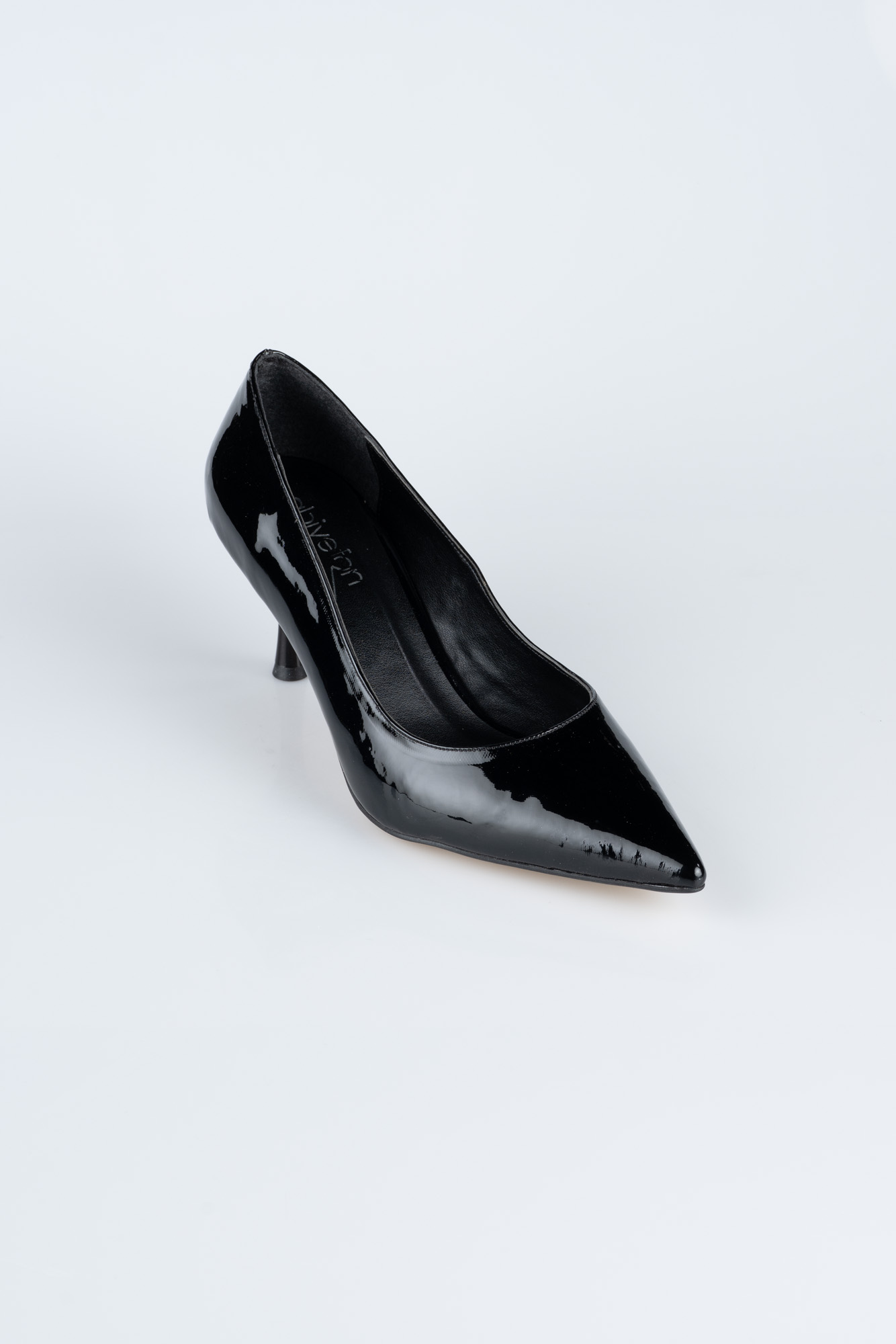Black Patent Leather Stiletto AB1135 | Abiyefon.com